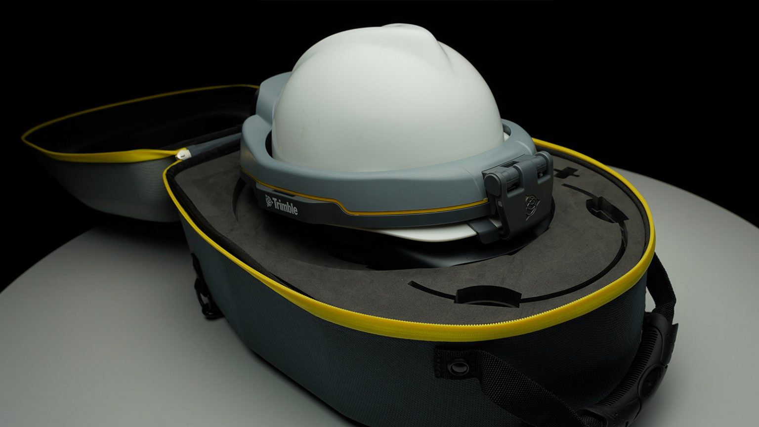 Trimble XR10 mit HoloLens 2 – online bestellen, Preis anfragen – Berlin ...